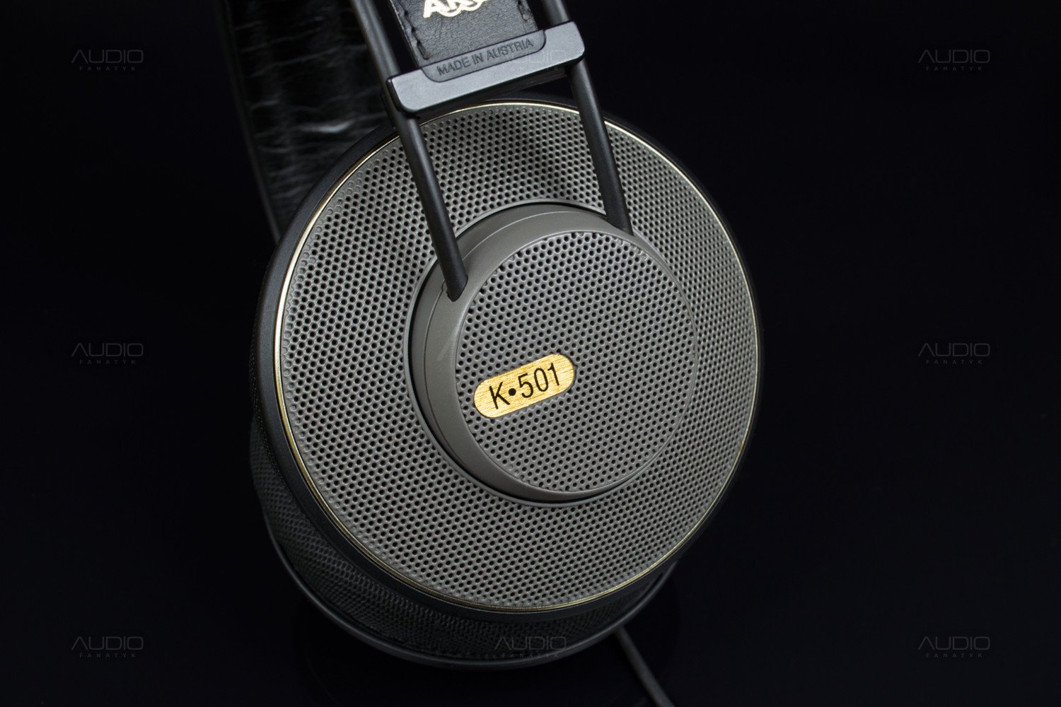 Recenzja AKG K501 - Audiofanatyk.pl